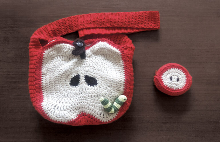 The Apple Slice Crochet Bag - Pepika Crochet Patterns