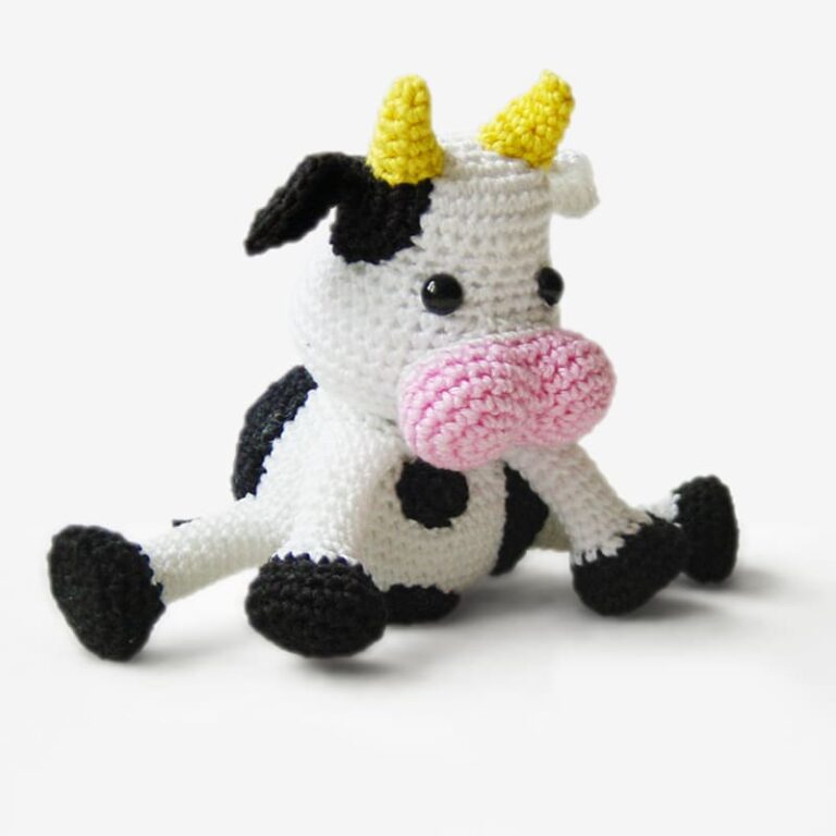 Crochet Cow Pattern - Amigurumi Happy Cow - Pepika Crochet Patterns
